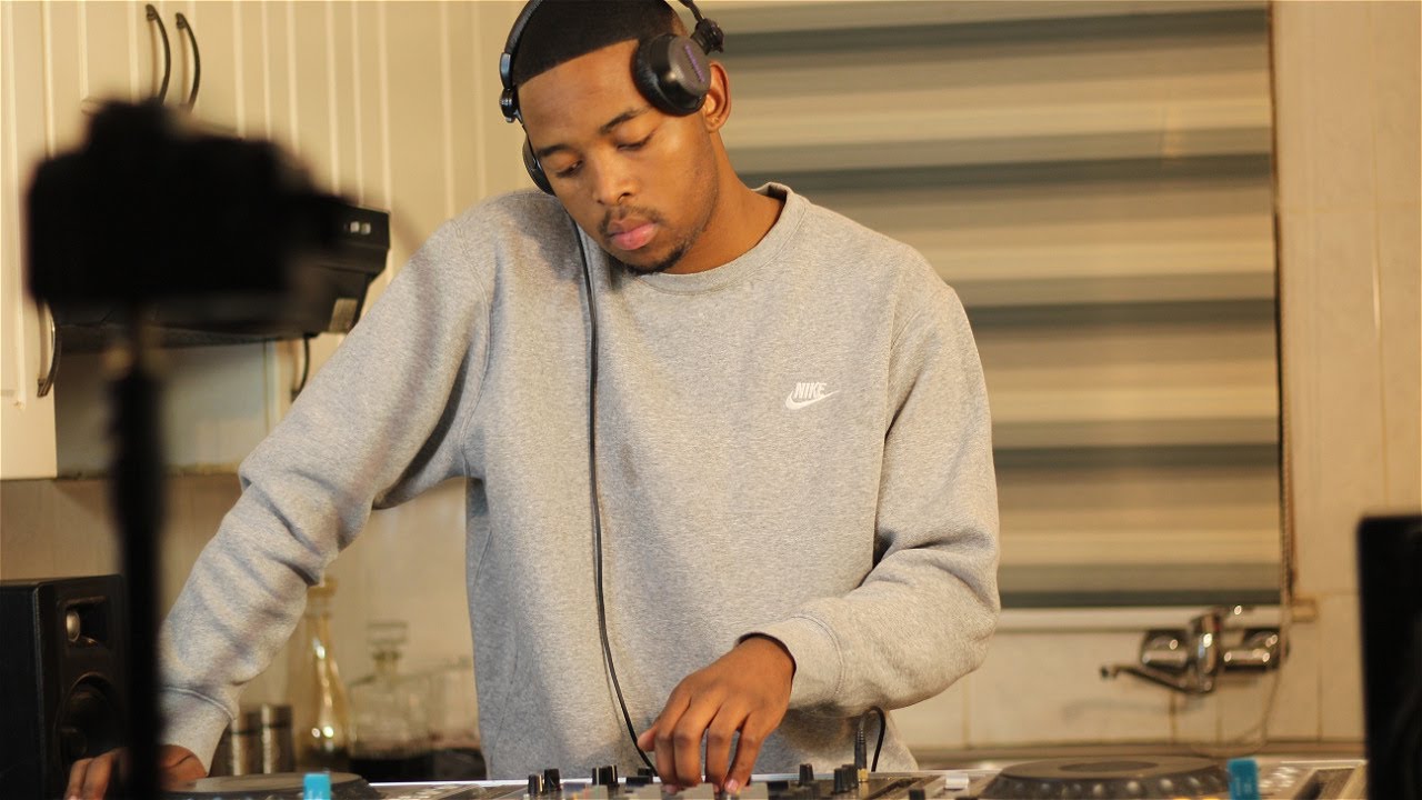 Amapiano | Kitchen Unit Mixtape S2 E15 Mick Man - YouTube