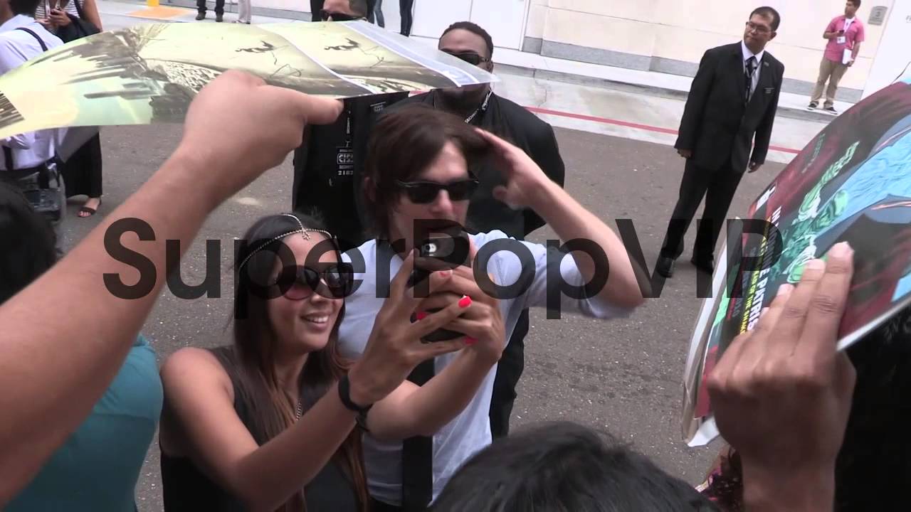 Norman Reedus with fans at Comic-Con in San Diego, CA, on... - YouTube