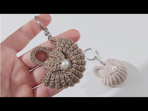 Mini hediyelik çanta anahtarlık. mini gift bag key🎁👛 #örgü #mini #çanta #crochet #bag
