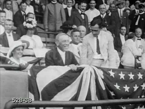 Woodrow Wilson Throwing Out First Pitch - YouTube