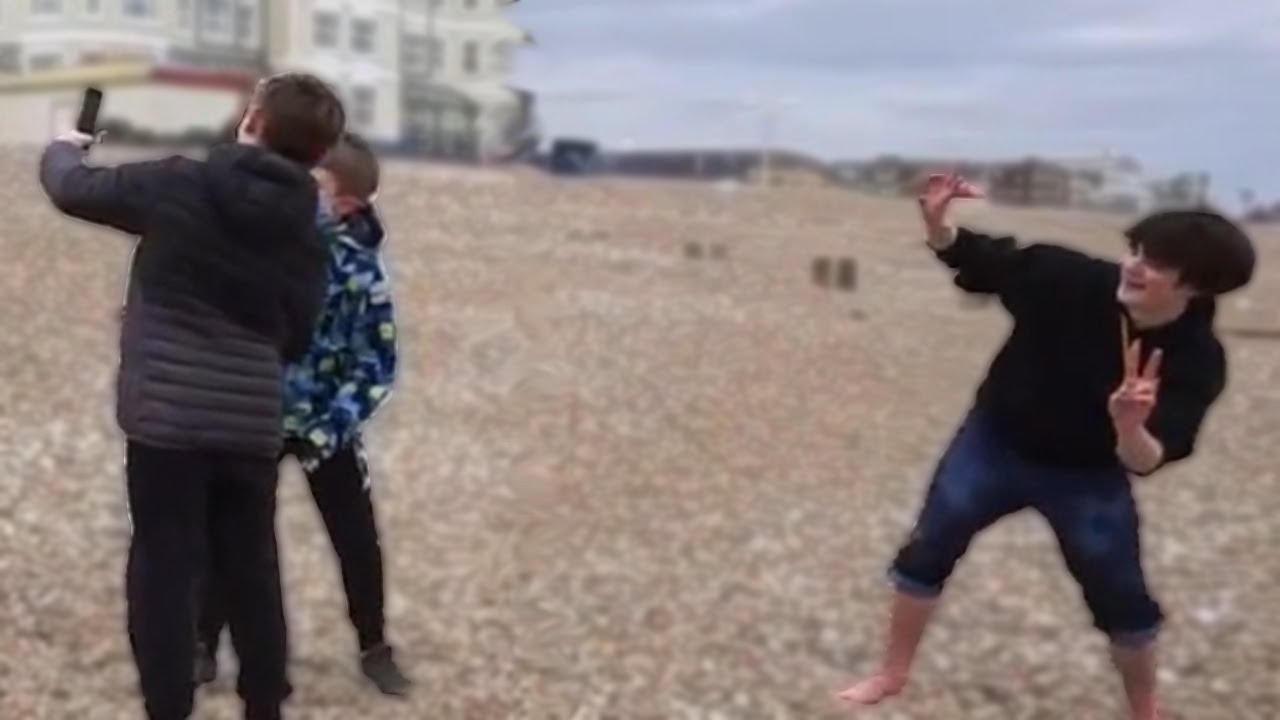 TUBBO GETS RECOGNIZED BY FANS IN REAL LIFE - YouTube