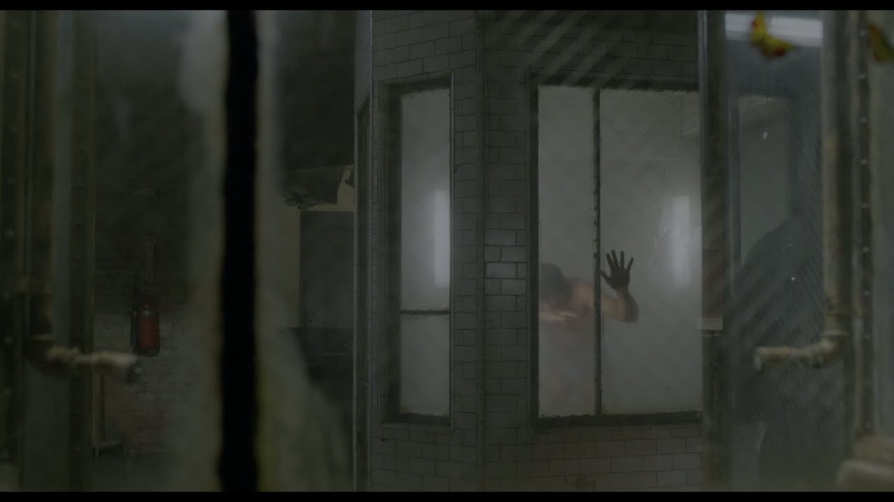 Lock Up (1989) - Delousing Chamber - YouTube