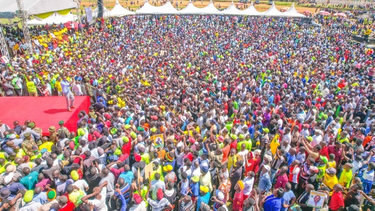 SEE DP RUTO'S KENYA KWANZA CROWD AT BUKHUNGU STADIUM, KAKAMEGA COUNTY ...