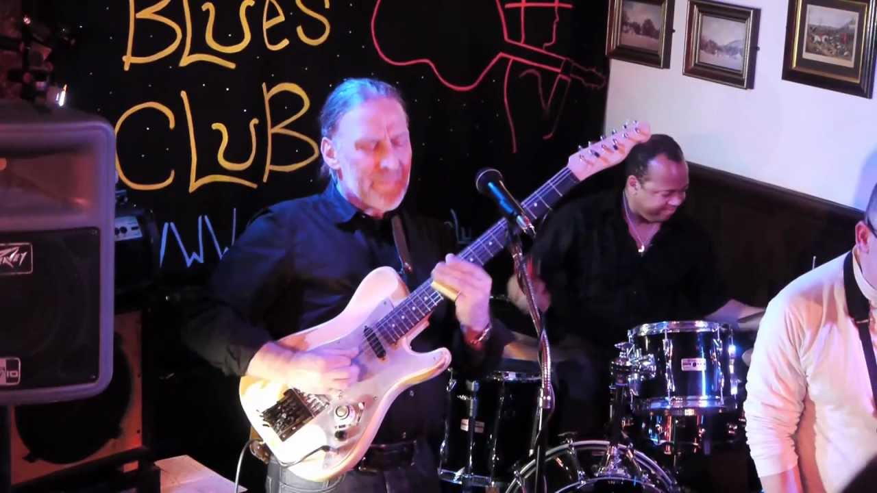 Steve Morrison - I'm A King Bee - YouTube