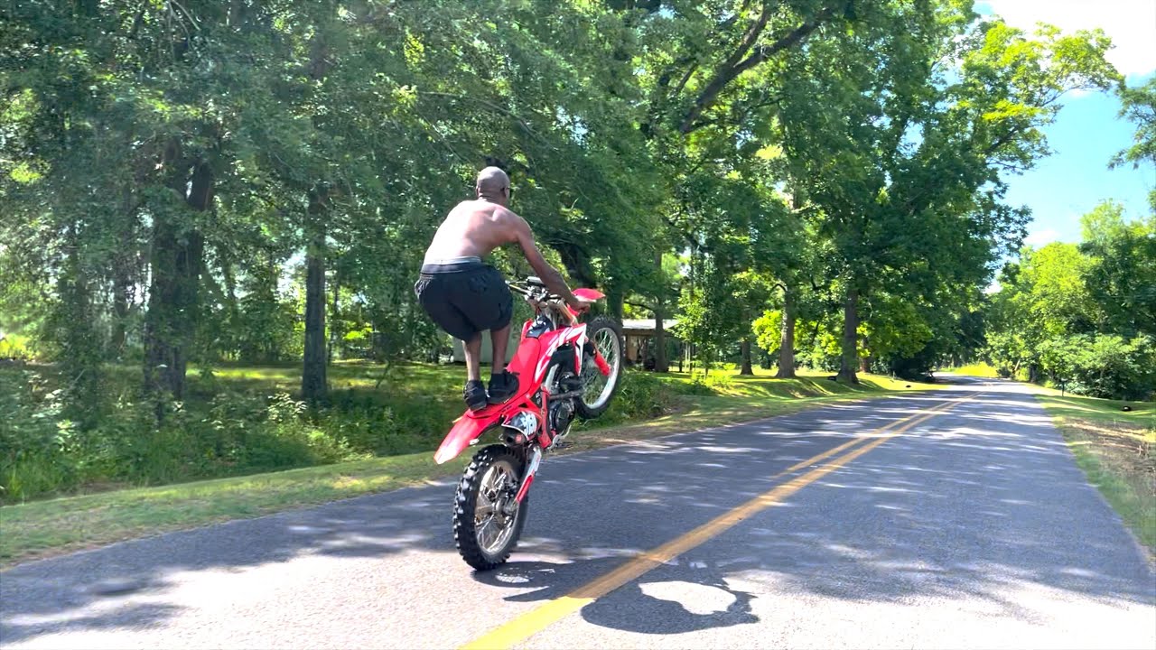 SKETCHY DIRT BIKE ROAD WHEELIES!! | DIRT BIKE DIARIES EP.149 - YouTube