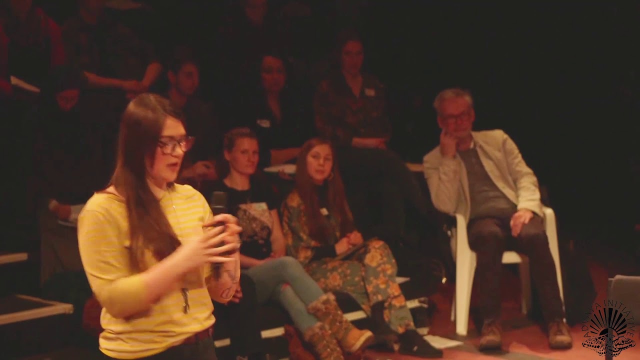 Sarah Corbett: Craftivism: The Art of Gentle Activism - YouTube