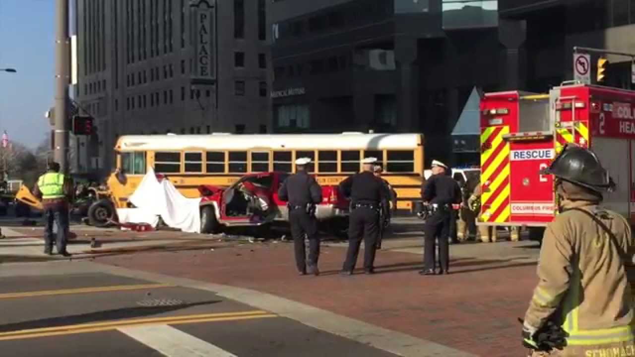 Fatal school-bus crash in Downtown Columbus - YouTube