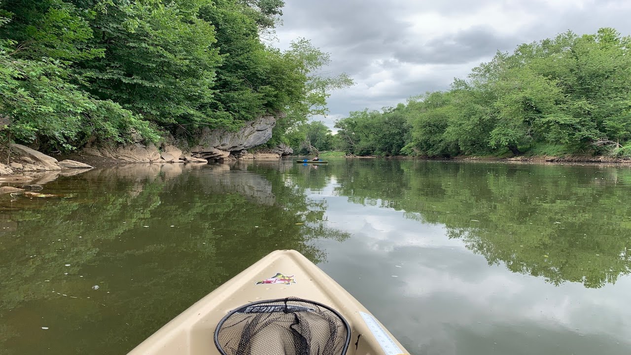 Floating and Kayak Fishing the Monocacy River - YouTube