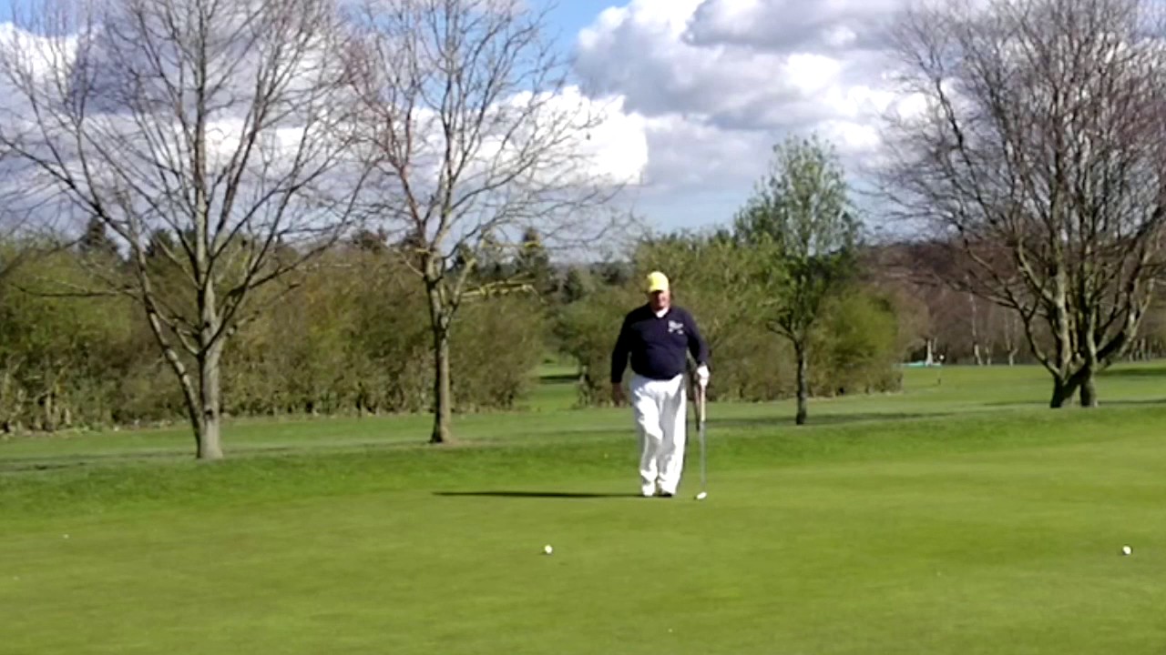 18th Hole ZZ Par Putt Prudhoe Golf Course - YouTube