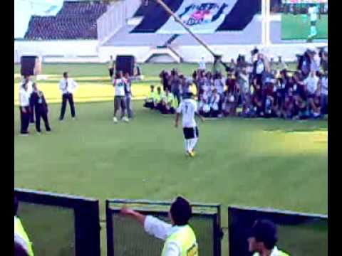 Q7 beşiktaş imza töreni ve Quaresma show