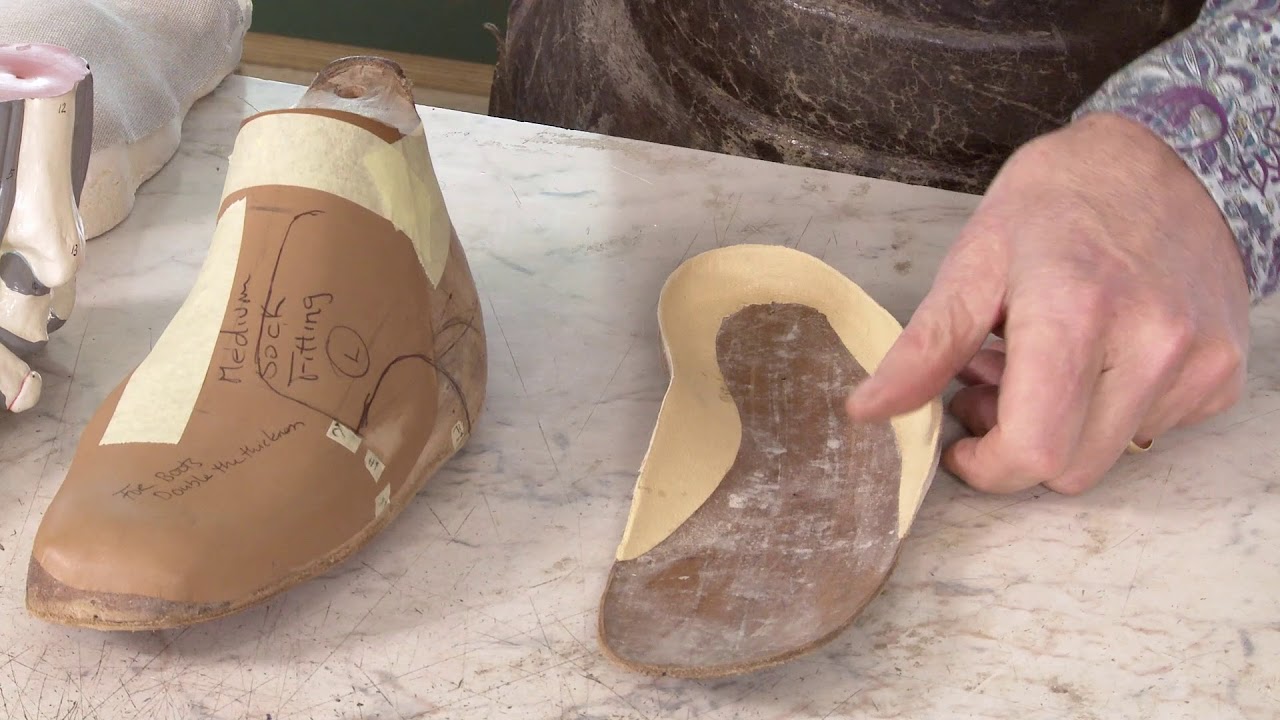 21 Shoe Design Principles for People with Third Degree Deformity - YouTube