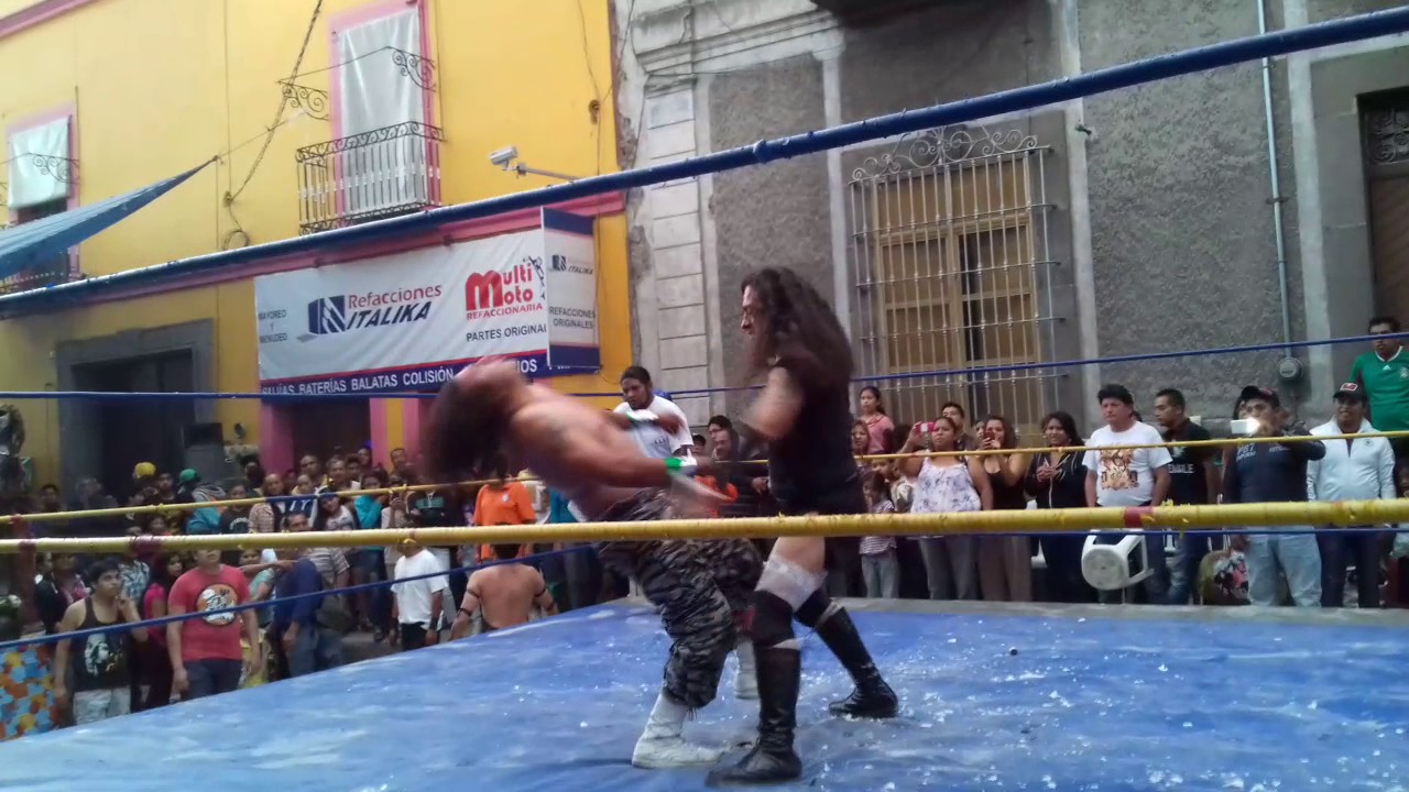 Lucha libre extrema - YouTube