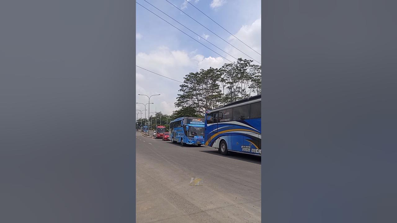 TELOLET NADA SUKA SUKA JOGET DI PINGGIR JALAN BUS SUMBER REJEKI SAUDAGAR MUDA DI BAWEN - YouTube