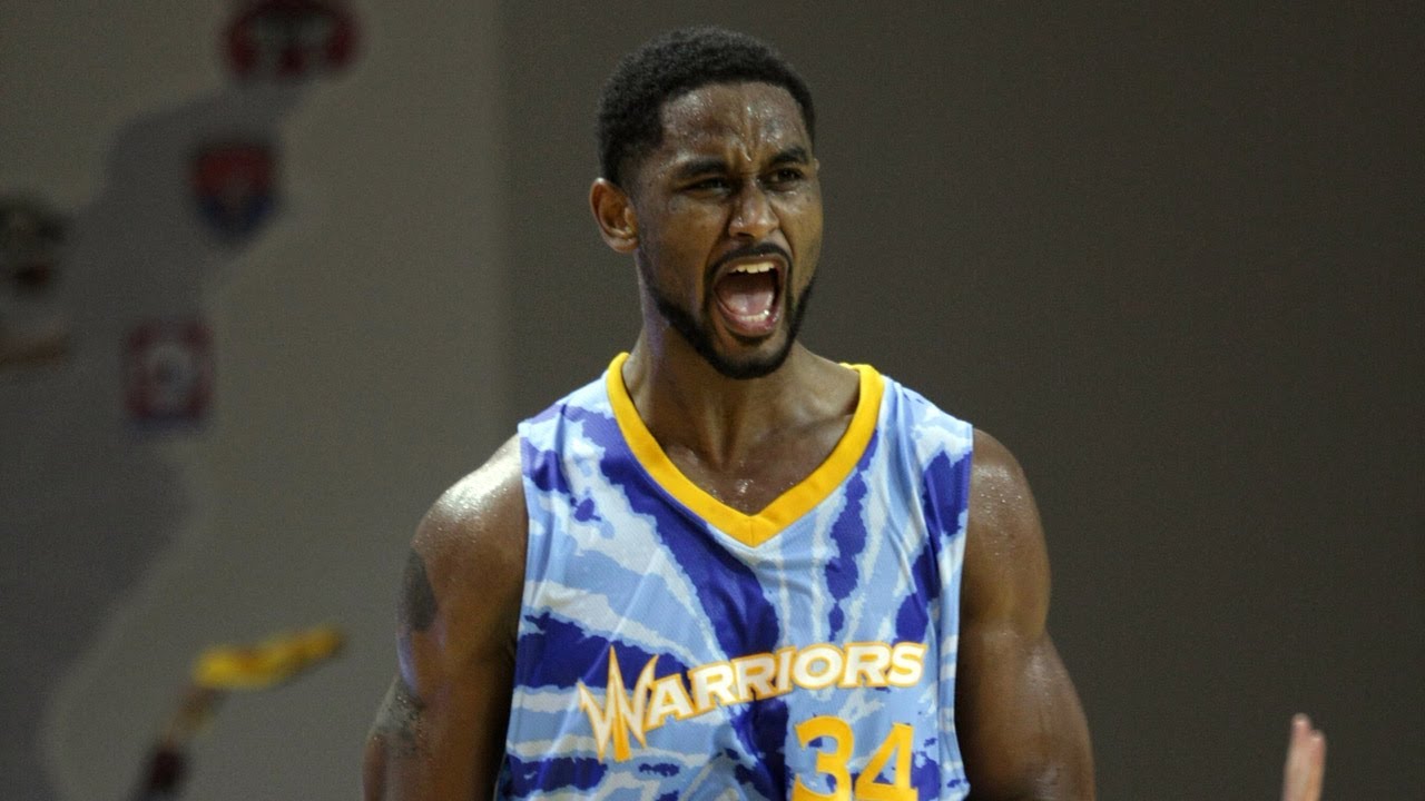 Hilton Armstrong 2013-14 NBA D-League Season Highlights - YouTube