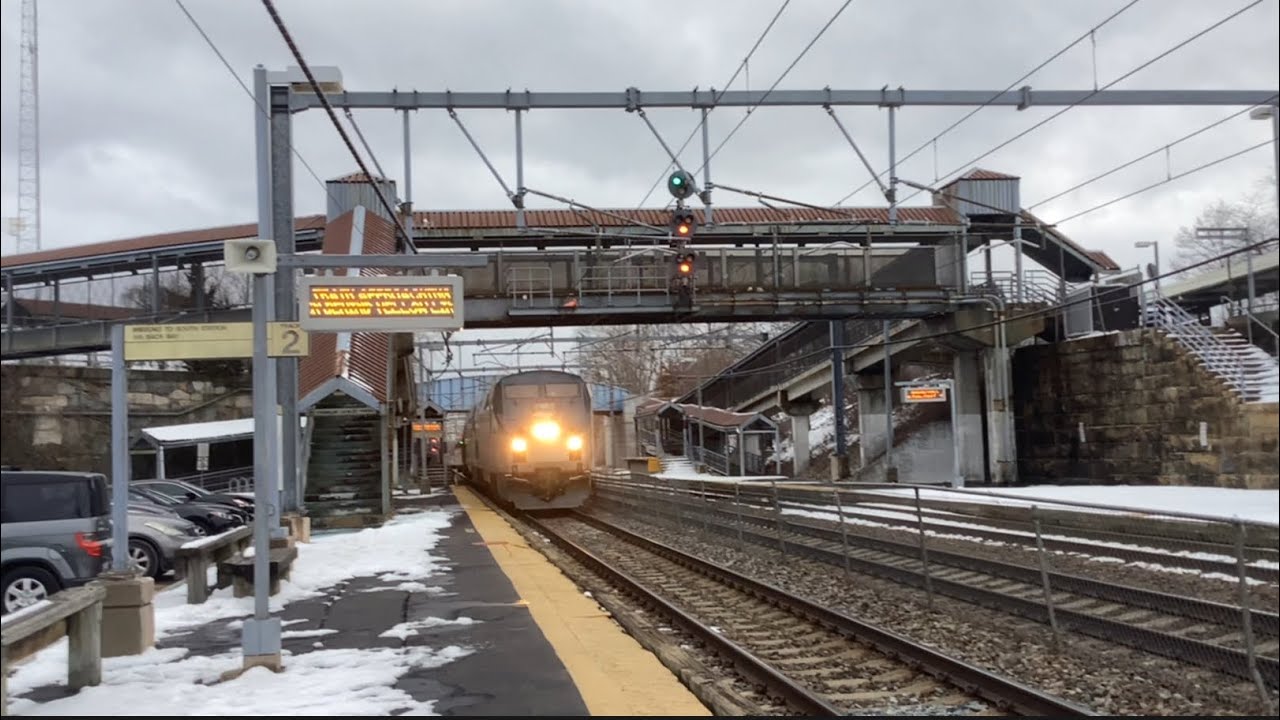 Railfanning in Readville MA PT1 - YouTube
