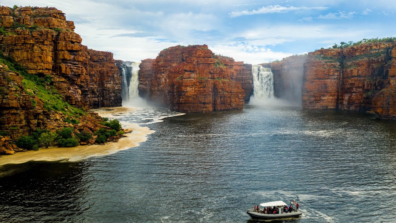 King George Falls in the Kimberley - YouTube