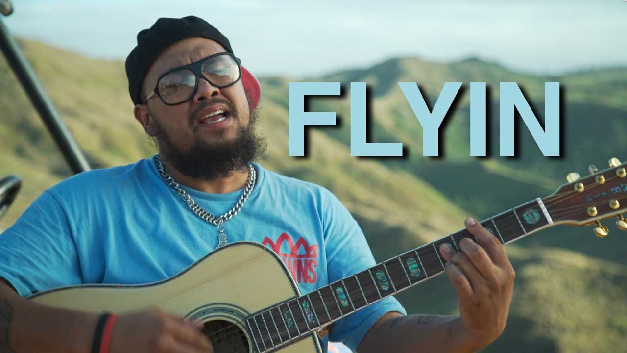 Chris Boomer- Flyin | Acoustic Attack - YouTube