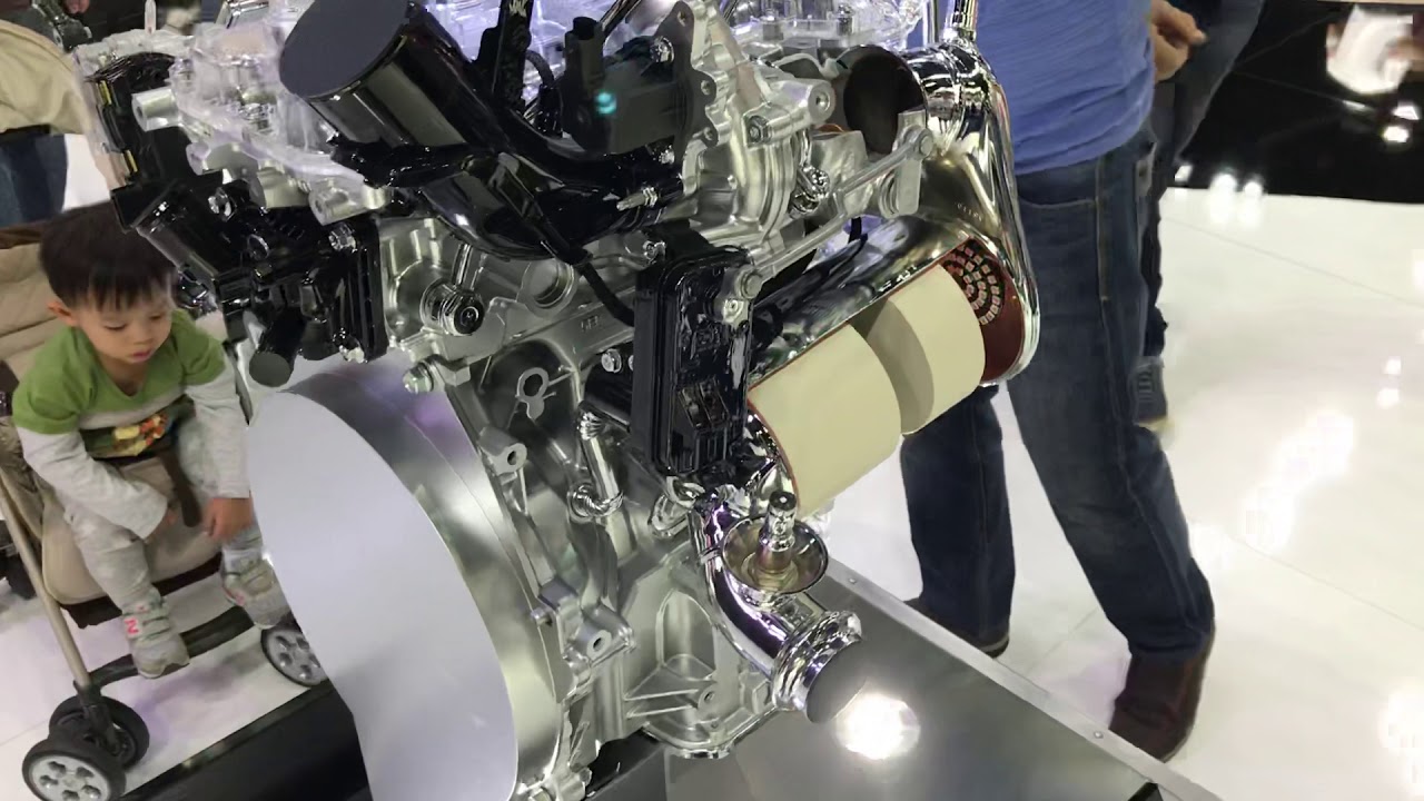New Nissan Almera 1.0IG Turbo engine - YouTube