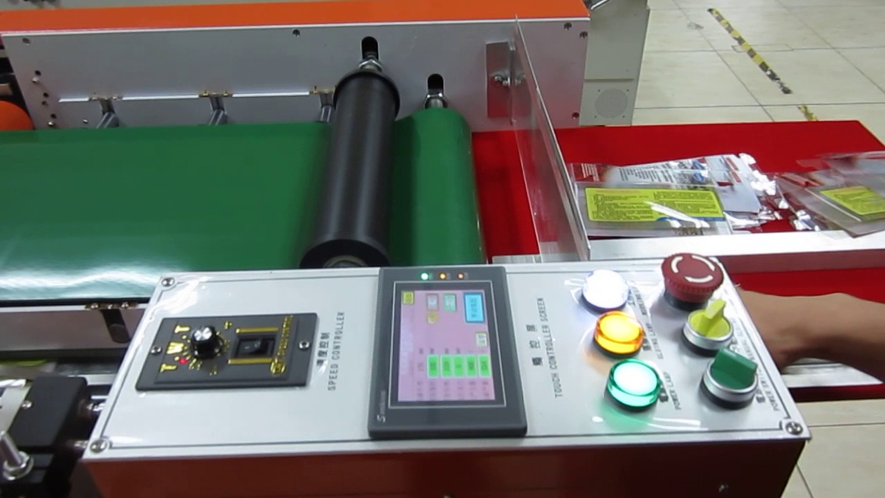 Hot Melt Solvent Gluing Machine for PVC PET Plastic Boxes - YouTube