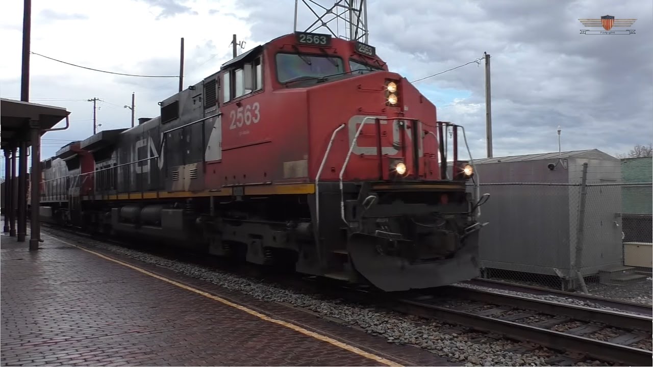 Canadian National A48871 at Greenwood, MS - YouTube