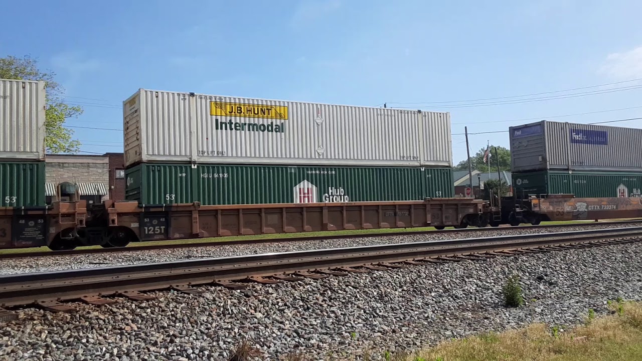 NS 282 with NS 1807 SD70ACC NS 9241 D9-40CW and NS 9962 D9-40CW - YouTube