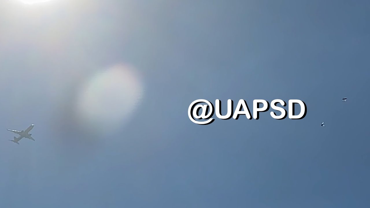 UAP/UFO Dragons and Orbs Love Airplanes | San Diego, CA. 10 October ...