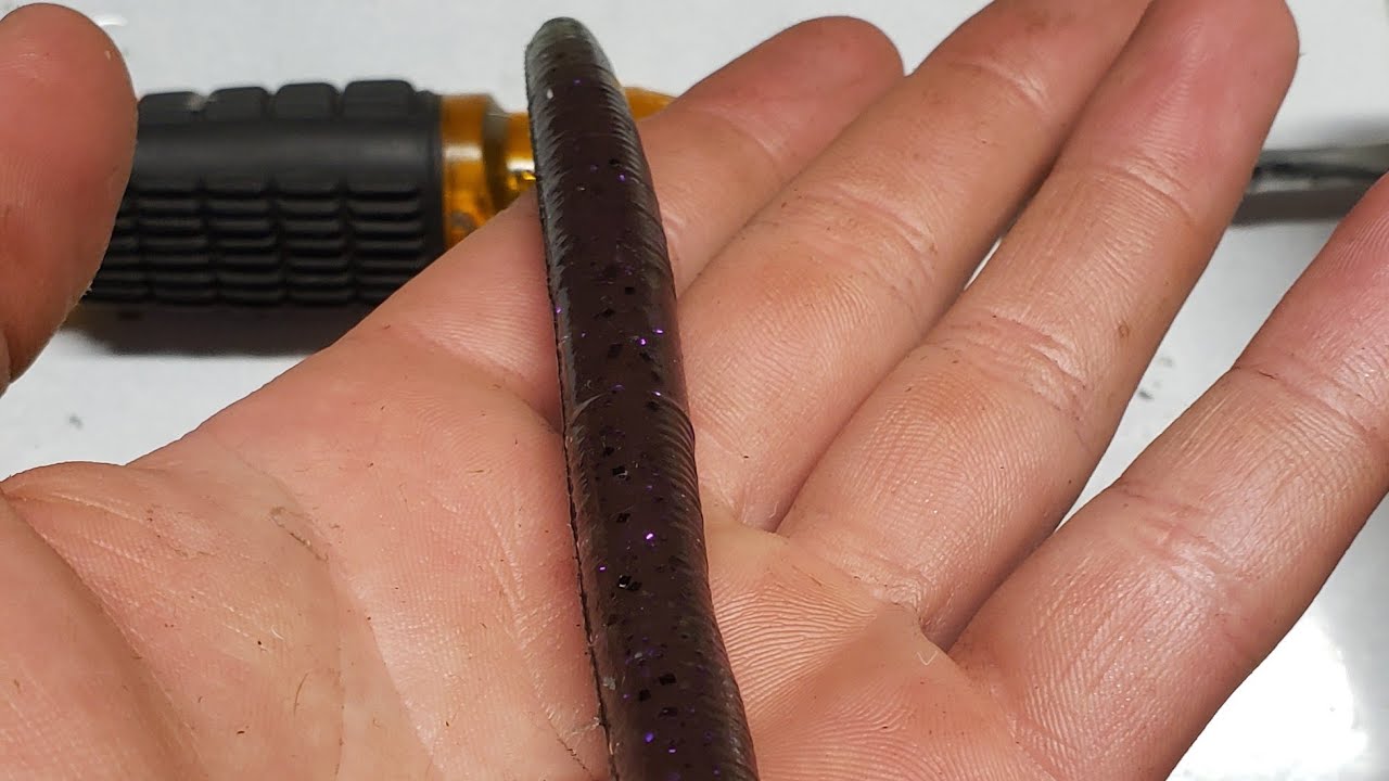 Making Dual Injection Senkos! (green purple) - YouTube