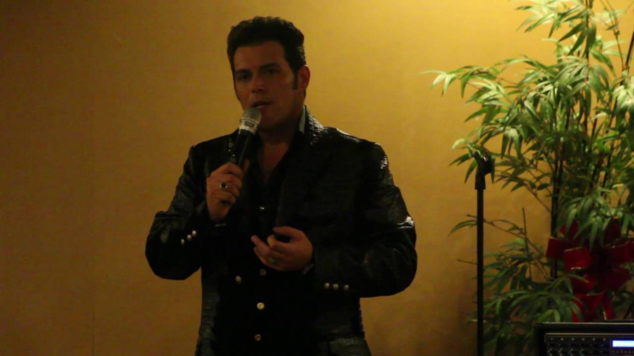 Franz Goovaerts sings 'Hurt' Jackson Ms 2015 - YouTube