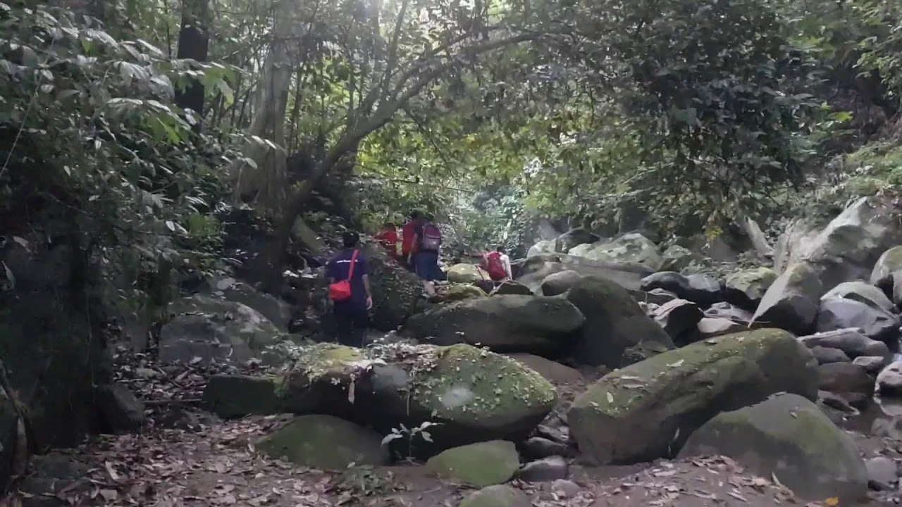 Jogi Zow Tlang Treekking, Banderban - YouTube
