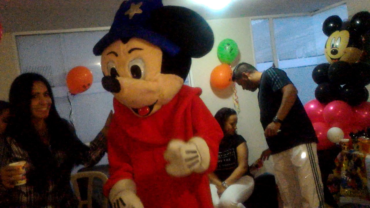 Mi primer añito fiesta de mickey mouse ivan alfredo 23 / 12 / 2017 ...