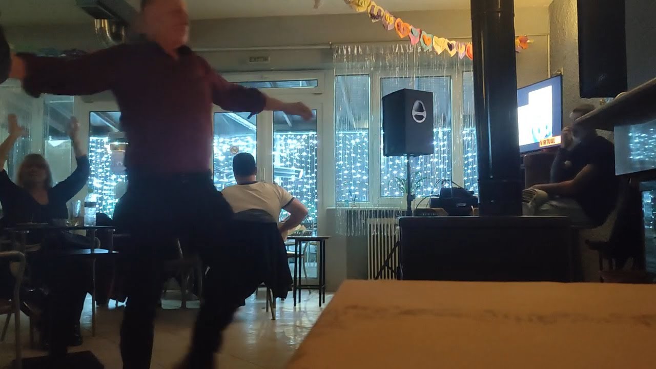 ΖΕΜΠΕΚΙΚΟ ΧΟΡΕΥΕΙ Ο ΑΠΟΣΤΟΛΗΣ ΛΕΪΝΑΣ - YouTube