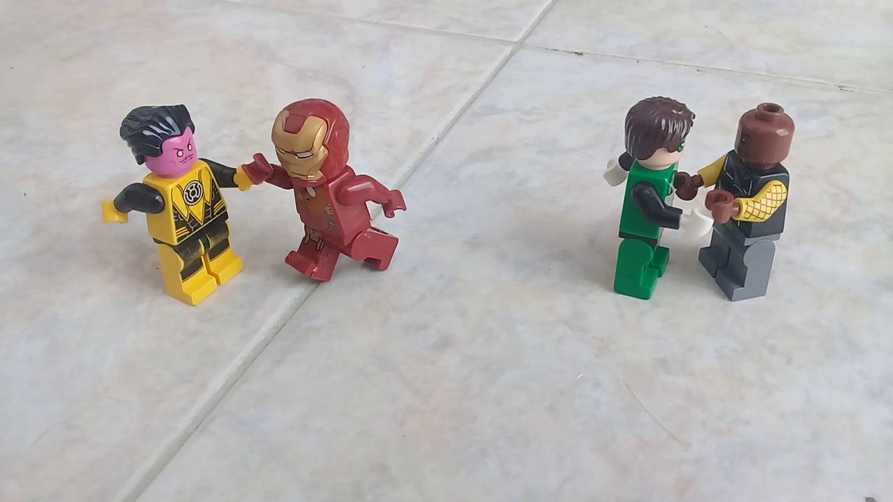 Lego marvel vs DC comics parte 1 - YouTube