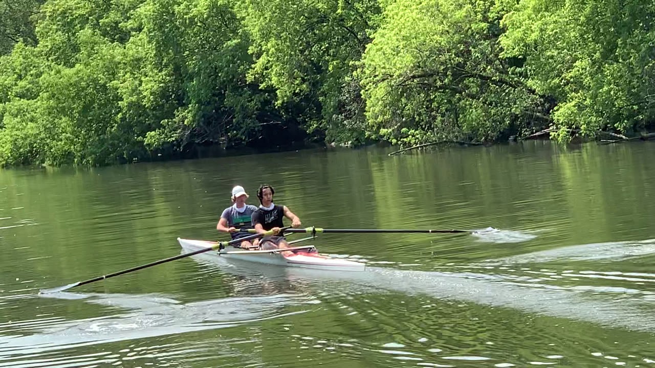 Ethan Lee pair rowing. Black shirt/ stroke/ port - YouTube