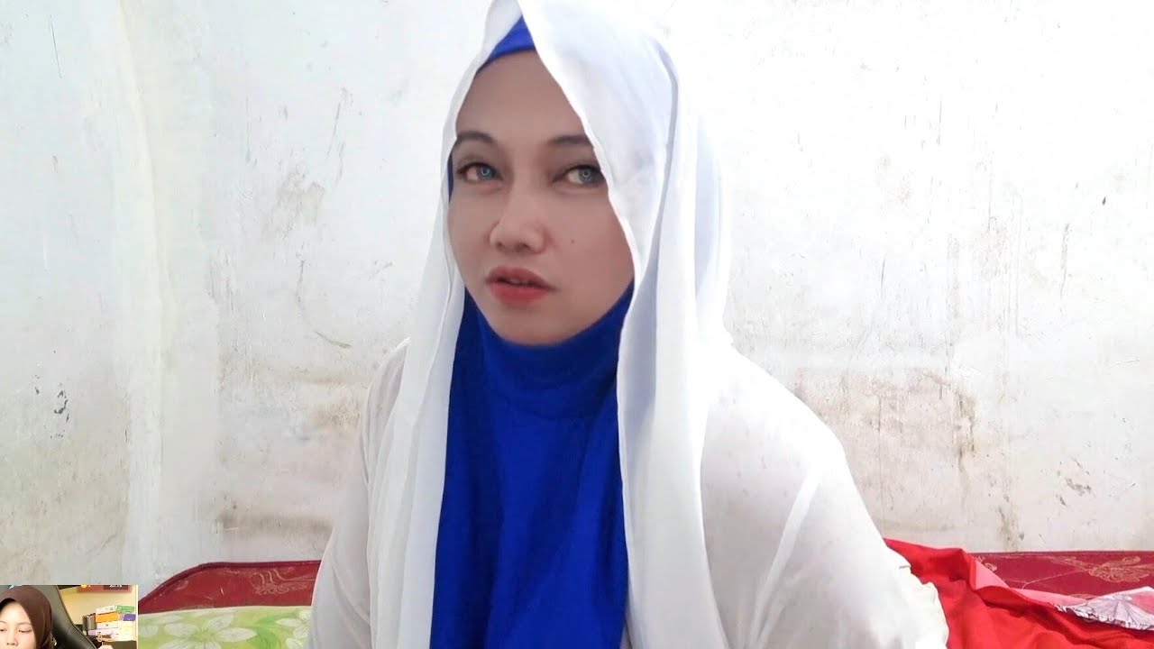 Hijab Reaction Live Jualan Online Sudah Anti Jatuh Ya Gaes - YouTube