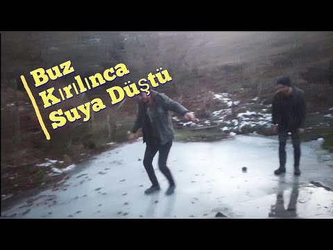 Buz Kırılınca Suya Düştü | Buzla Şaka Olmaz 😅😅