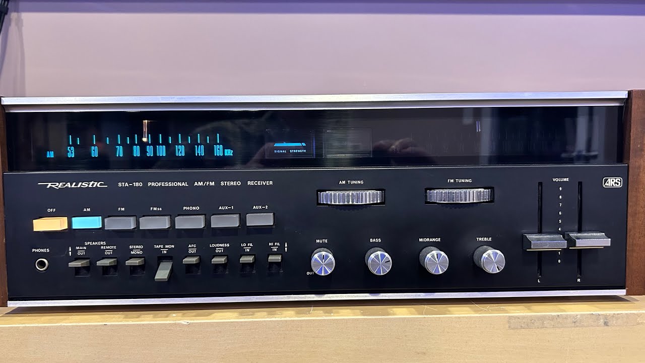Realistic STA-180 Receiver from 1972, 60WPC - YouTube