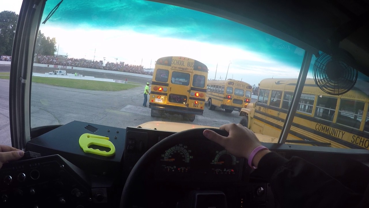 Return of school bus Figure 8 part 1 - YouTube