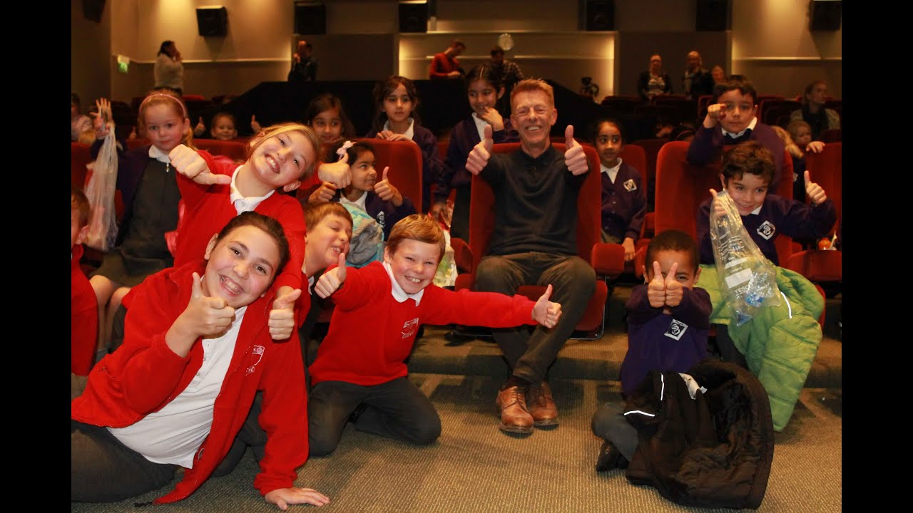 Foley Artist Peter Burgis demonstrates movie sound effects - YouTube