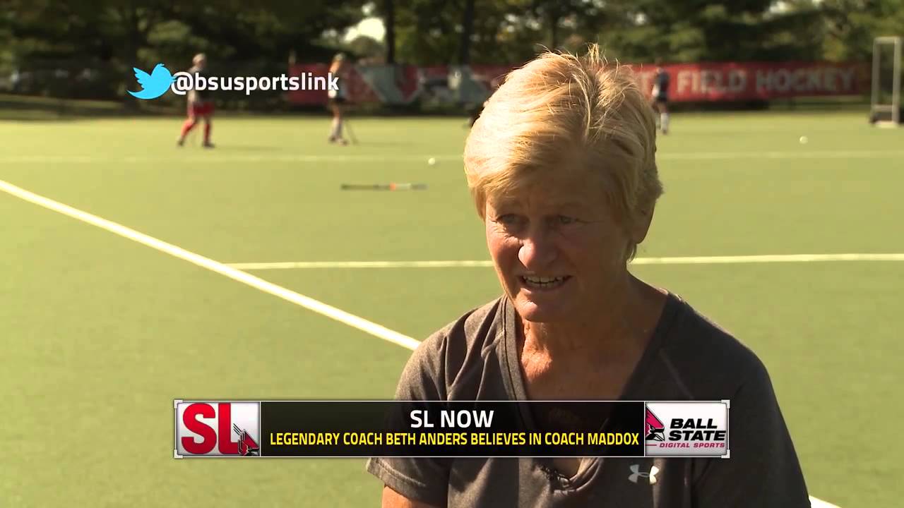 [SL NOW] Beth Anders Visits Ball State Field Hockey - YouTube