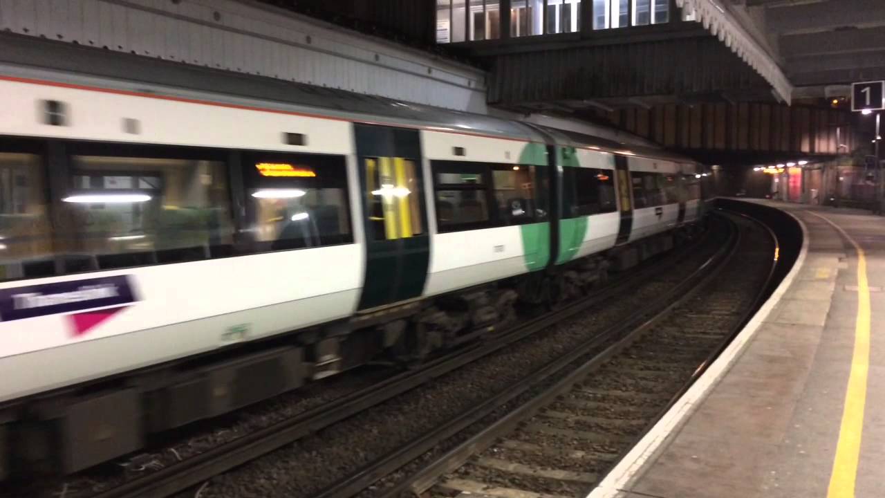 New Thameslink Express service At Tunbridge Wells. January 2015. - YouTube