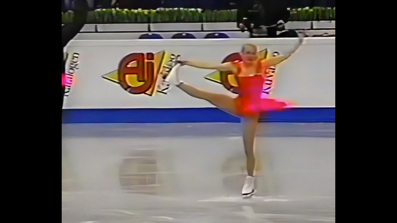 Beautiful TINY cute GIRL shows off her LIMBER body in tiny red SKIRT ...