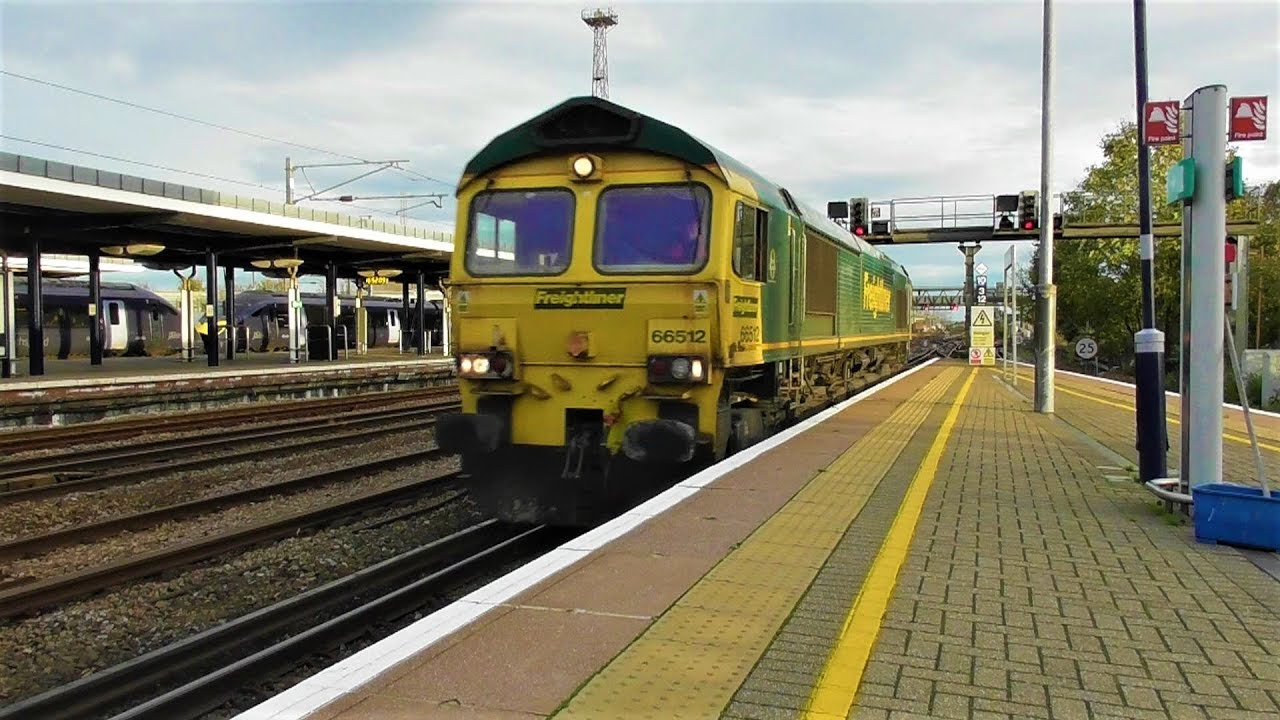 FL Class 66512 at Ashford International working 6Y19 & 0U67 - YouTube