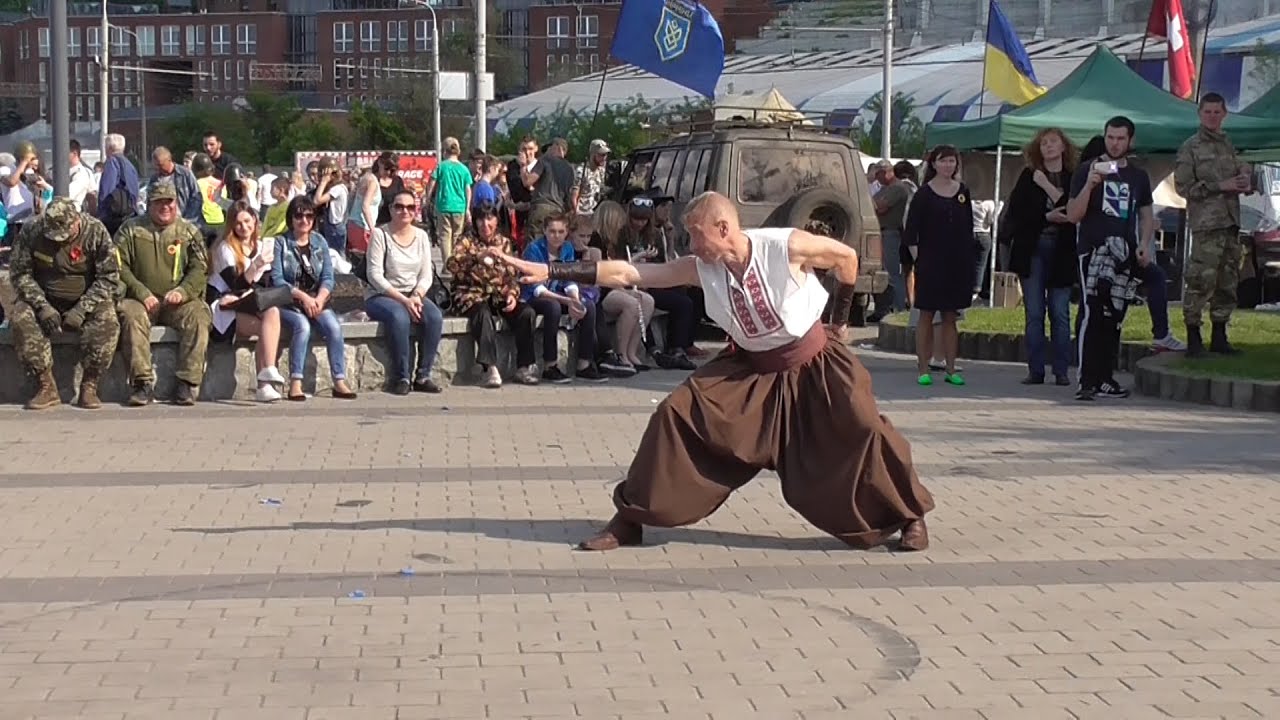 The heritage of Zaporizhzhya Cossacks, combat knife. - YouTube