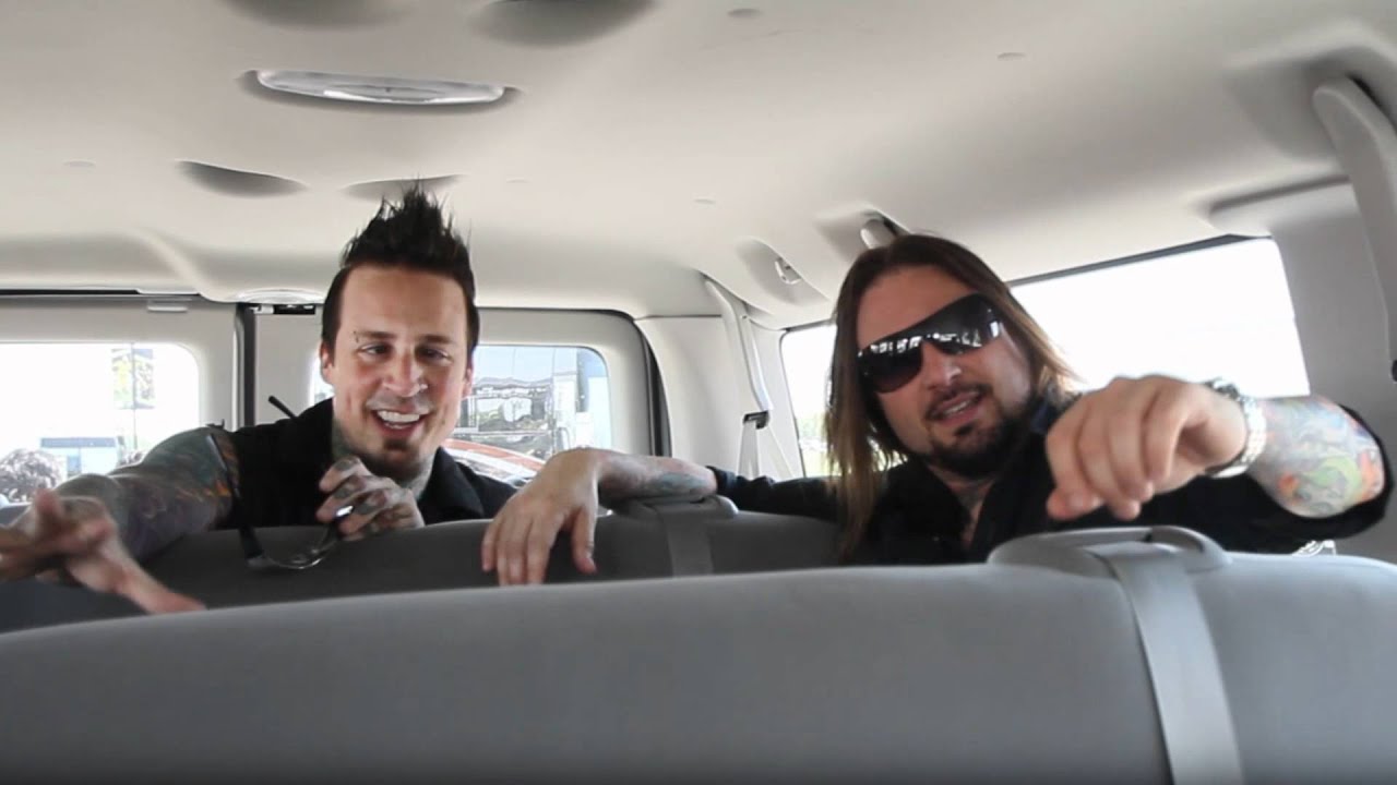 Five Finger Death Punch - Meet N' Greet - YouTube