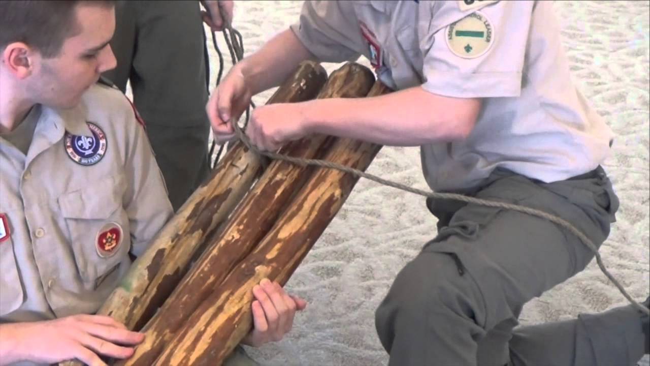 How to Tie a Tripod Lashing - YouTube