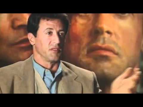 Sylvester Stallone Parla italiano e saluta l'Italia - Speak Italian ...
