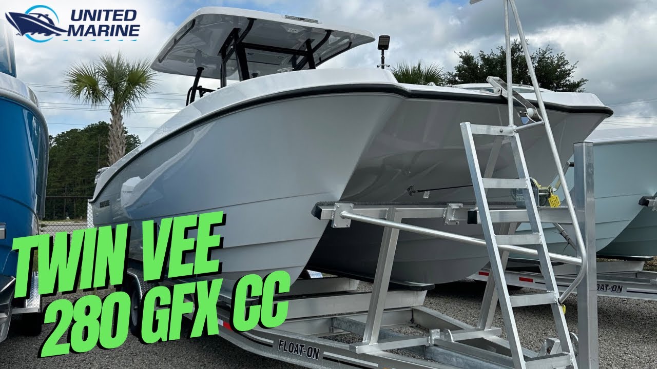 Twin Vee 280 GFX CC - YouTube