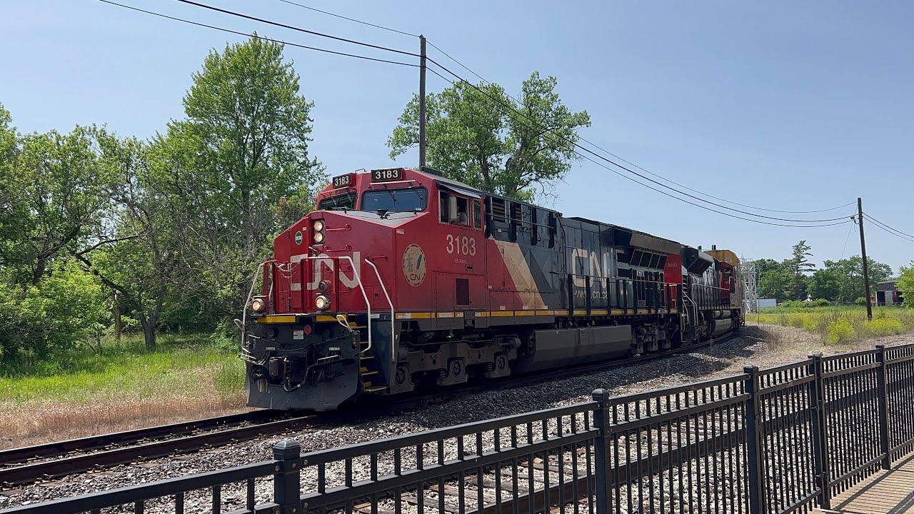 Canadian National Southbound Durand union Station Durand Mi - YouTube