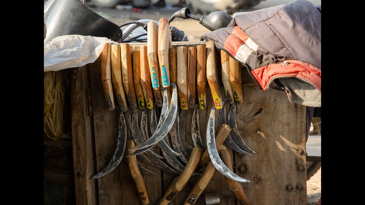 Making of "Daranti" (Indian crop cutting tool) - YouTube