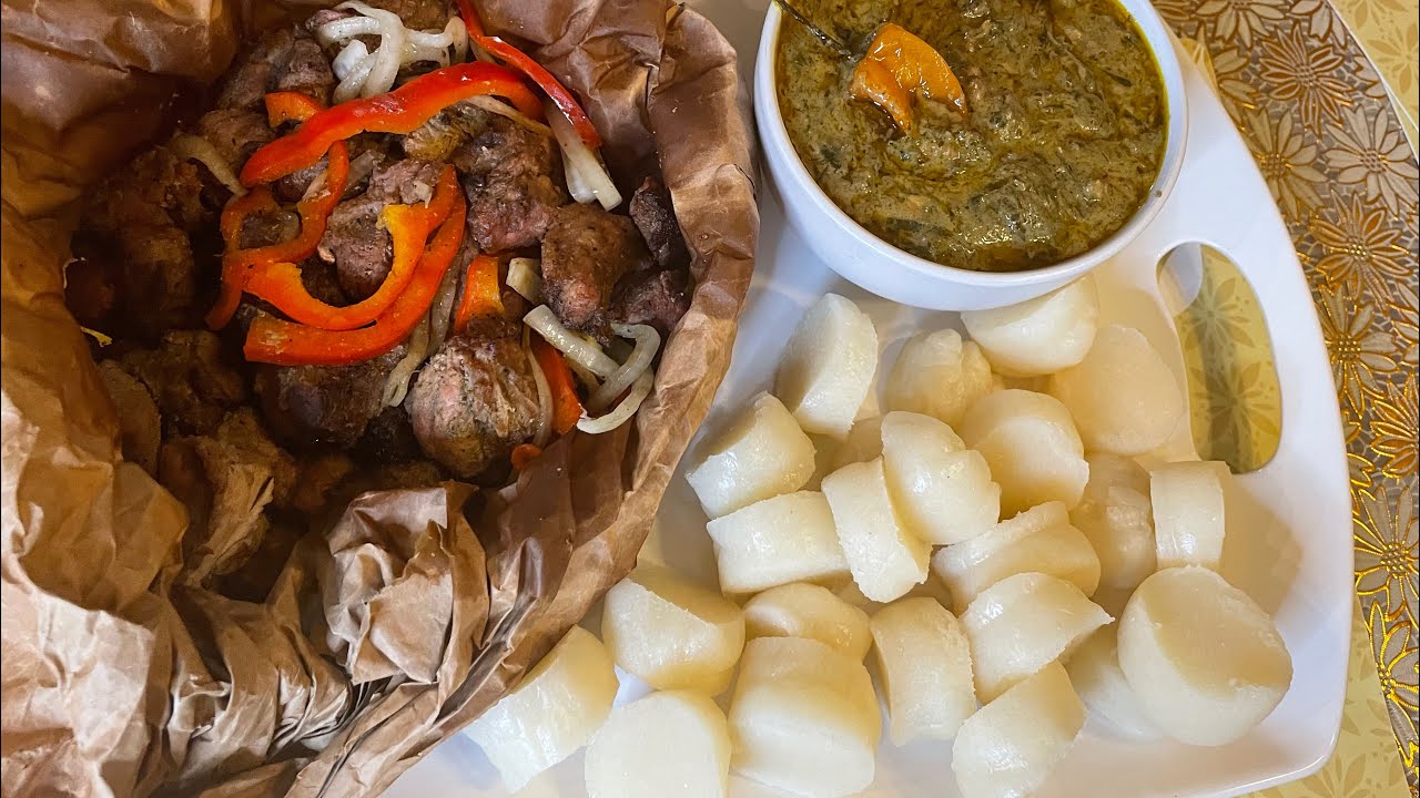 How to make chikwange at home (cassava fufu) - YouTube